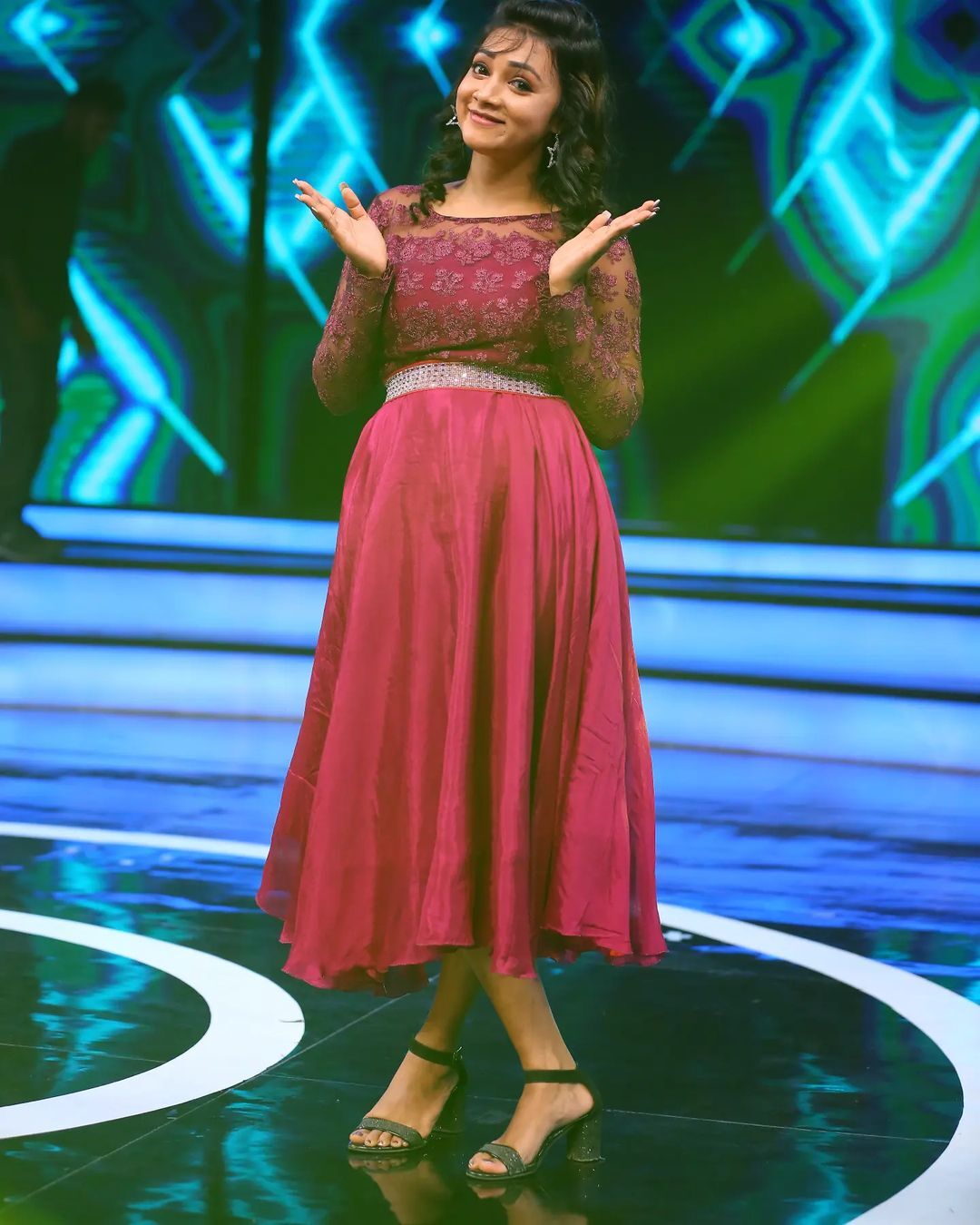 Brahmamudi : రౌడీ బేబీ ఎంత సక్కగుందో.. అప్పు అల్ట్రా గ్లామర్ షో పుల్ ...