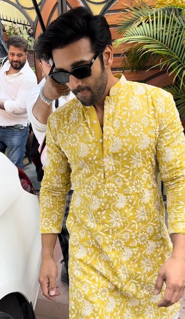 Dulhe Raja Pulkit Samrat Spotted Ahead Of His Wedding With Kriti ...