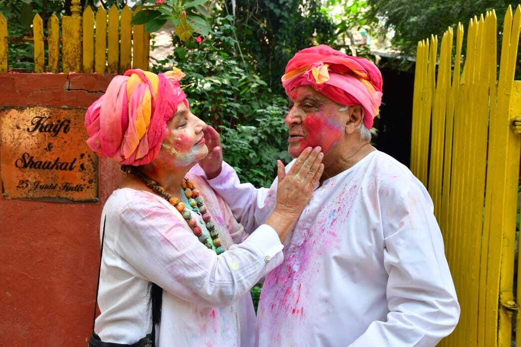 Holi 2024: A Glimpse Into Shabana Azmi & Javed Akhtar's Star-Studded ...