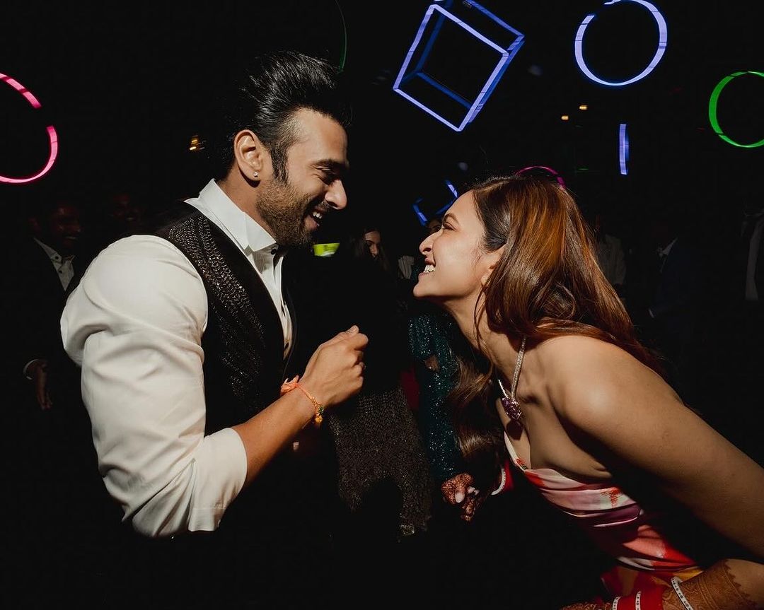 Kriti Kharbanda-Pulkit Samrat 'Slide' Into Married Life, Couple Share New PICS - Filmibeat