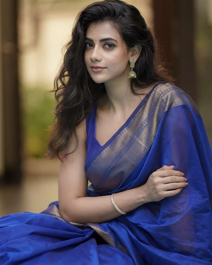 Malina Photos Find Latest Hd Images Pictures Stills And Pics Filmibeat