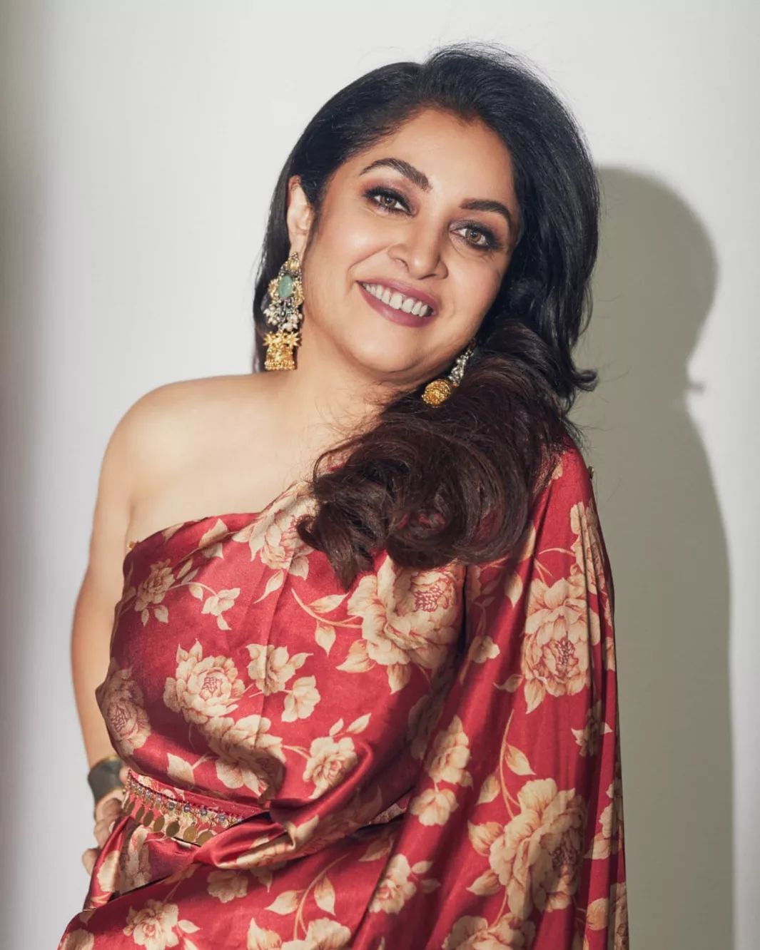 Ramya Krishnan ఓ మై గాడ్.. 53ఏళ్ల వయసులో ఇంత అందమా.. కుర్రాళ్లే కాదు ...