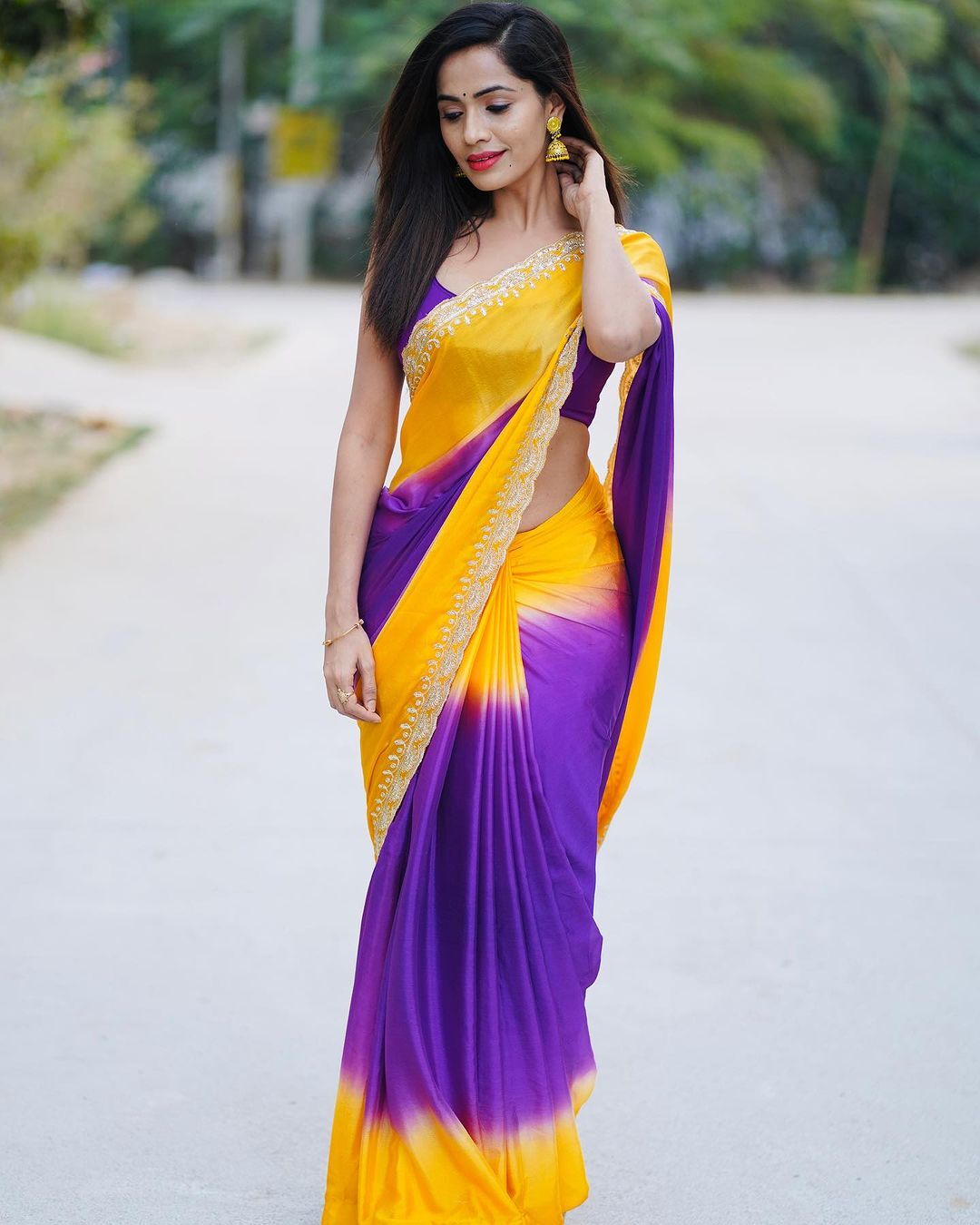 Shobha Shetty: పర్పుల్ లెహంగాలో శోభాశెట్టి పరువాలు.. ఆ నడుమొంపులు చూశారా? | Bigg Boss Beauty ...