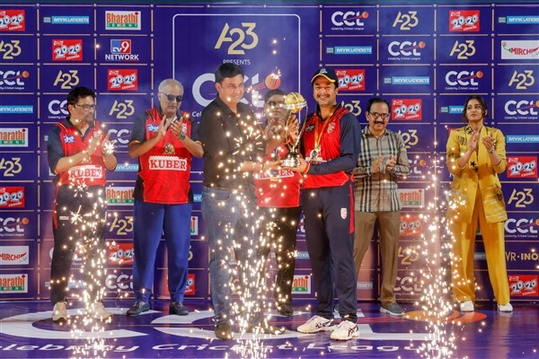 CCL 2024 Final Match Photos కర్ణాటక బుల్డోజర్స్‌పై బెంగాల్ పసికూనల విజయ సింహనాదం! | Celebrity ...