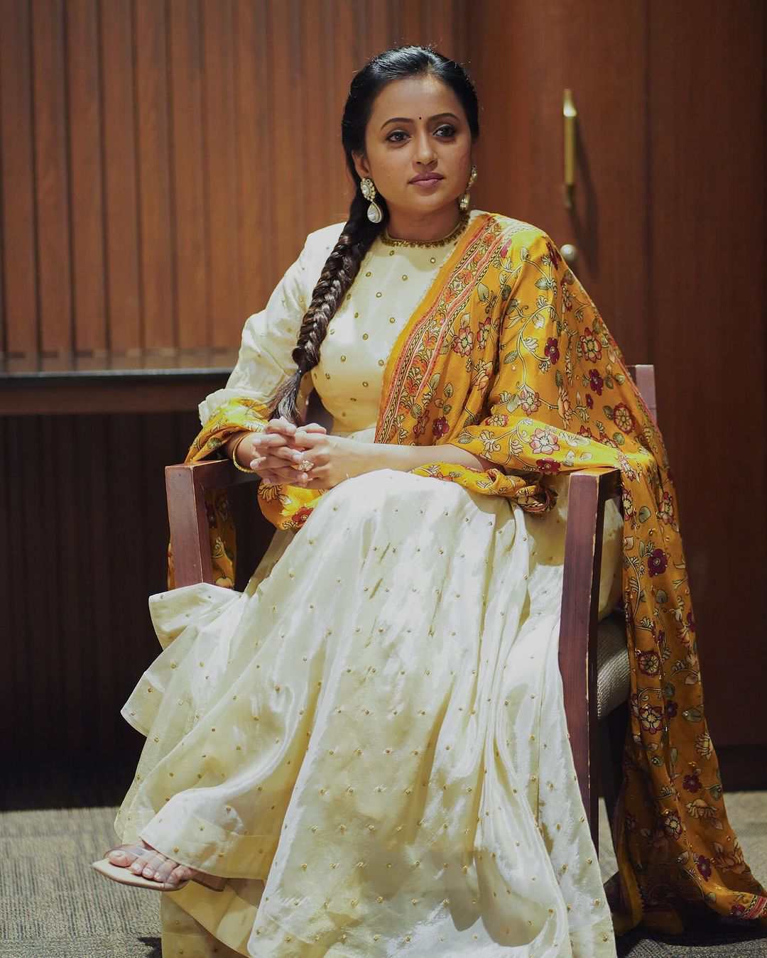 Suma Kanakala: 49 ఏళ్ల వయసులోనూ వన్నె తరగని తెలుగందం.. ఈ కొత్తందాలు ...