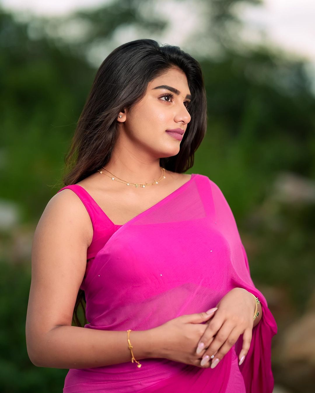 20+ Supritha Naidu Photos: Find Latest HD Images, Pictures, Stills ...