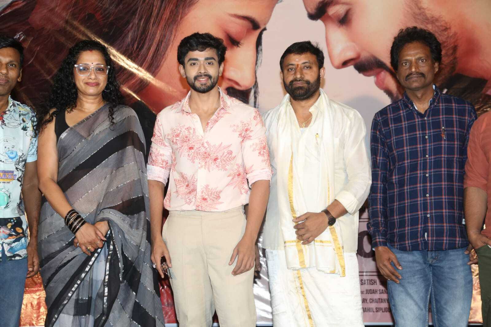 Soloi Boy బిగ్‌బాస్ కంటెస్టెంట్ గౌతమ్ కృష్ణ ఘనంగా బర్త్ డే వేడుకలు ...