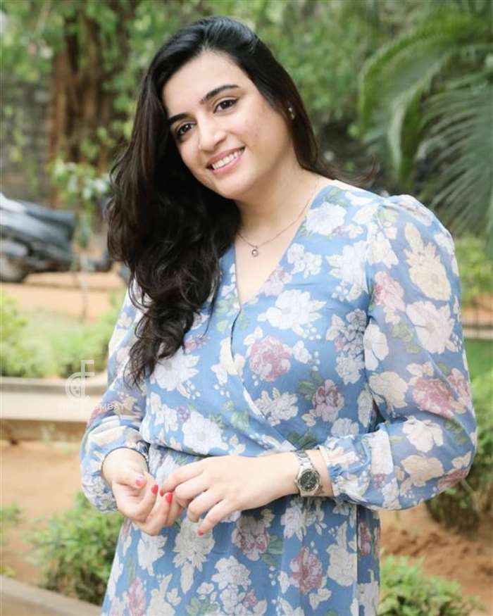 Krishna Manjusha C Photos: Find Latest HD Images, Pictures, Stills ...