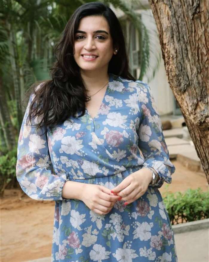 Krishna Manjusha C Photos: Find Latest HD Images, Pictures, Stills ...