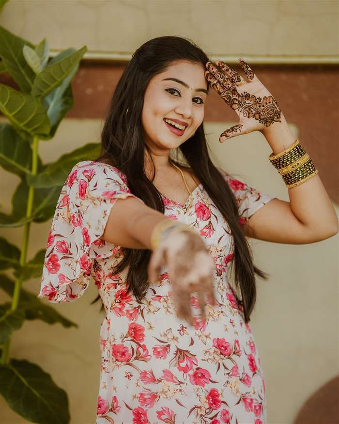 Priya Savadi Photos: Find Latest HD Images, Pictures, Stills & Pics ...