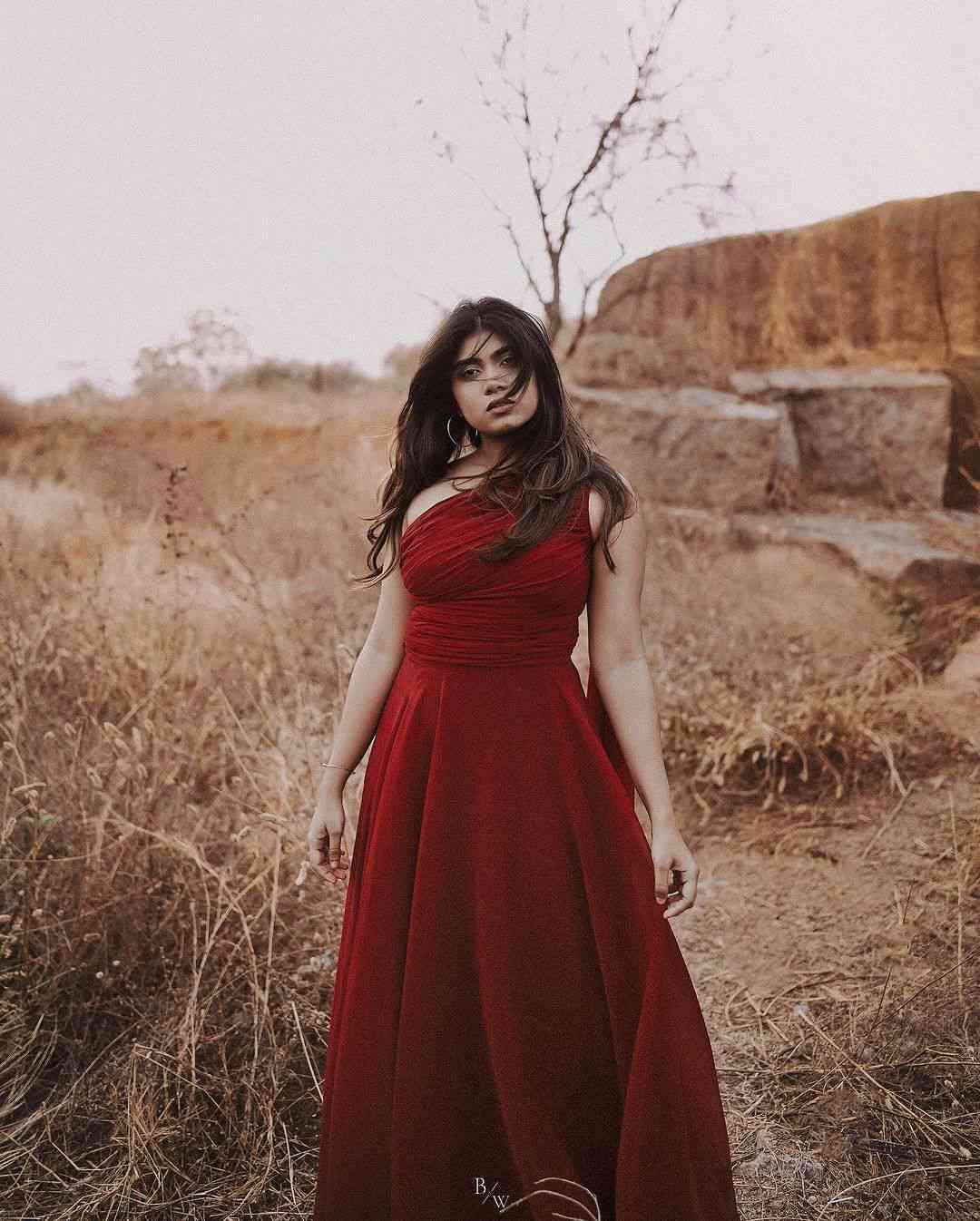 Rithu Chowdhary: రెచ్చిపోయి మరీ ఓ రేంజ్ షో చేసిన రీతూ చౌదరి.. లేటెస్ట్ ...