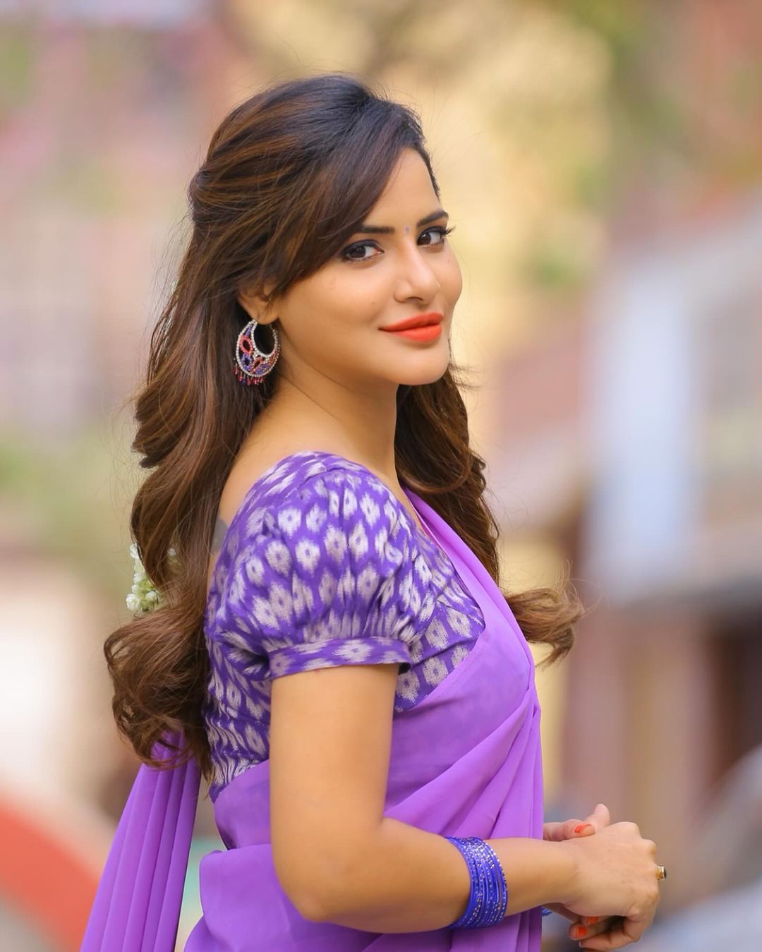 Ashu Reddy: అషురెడ్డి అందాల ప్రళయం.. సముద్రం ఎదుటన సొగసైన చీరలో యాంకర్ ...