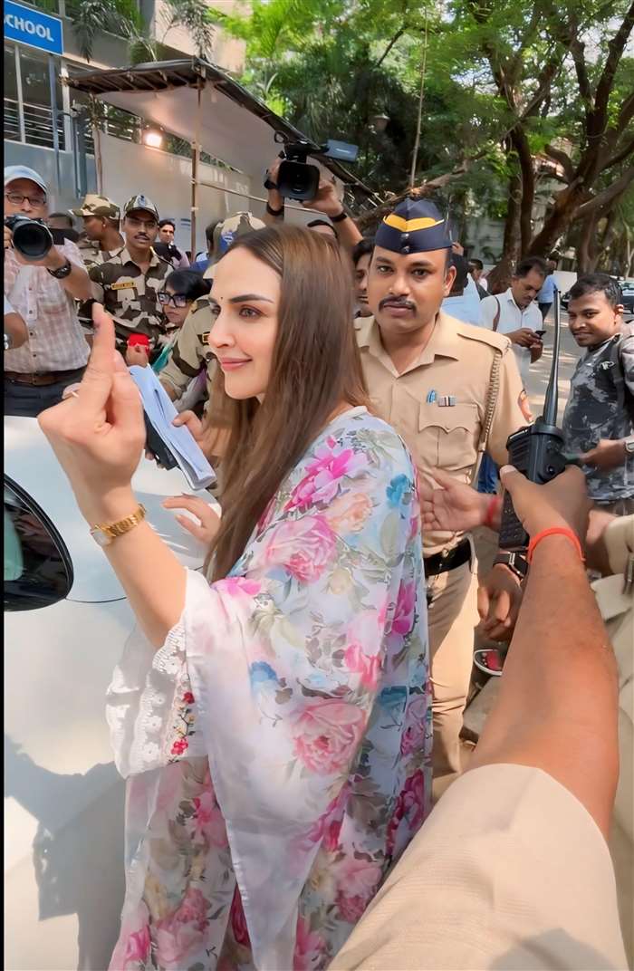 Bollywood Celebs Cast Their Vote For Lok Sabha Election 2024 Boney