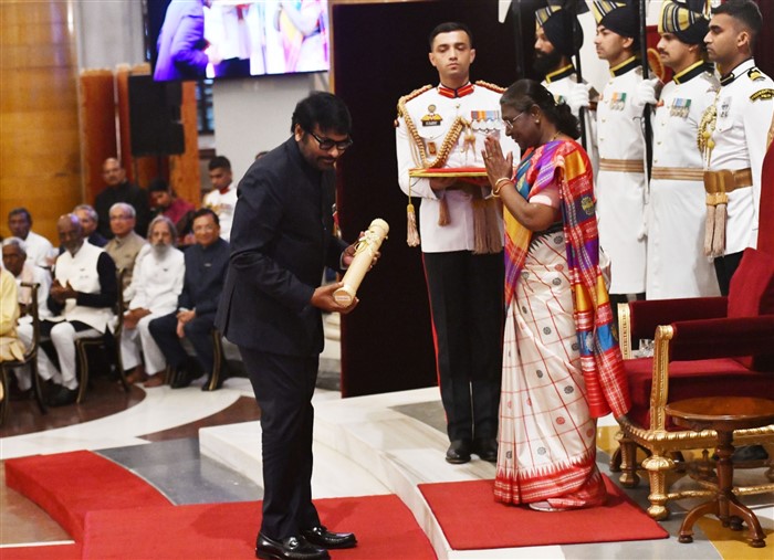 Chiranjeevi Receives Padma Vibhushan | Vyjayanthimala Receives Padma ...