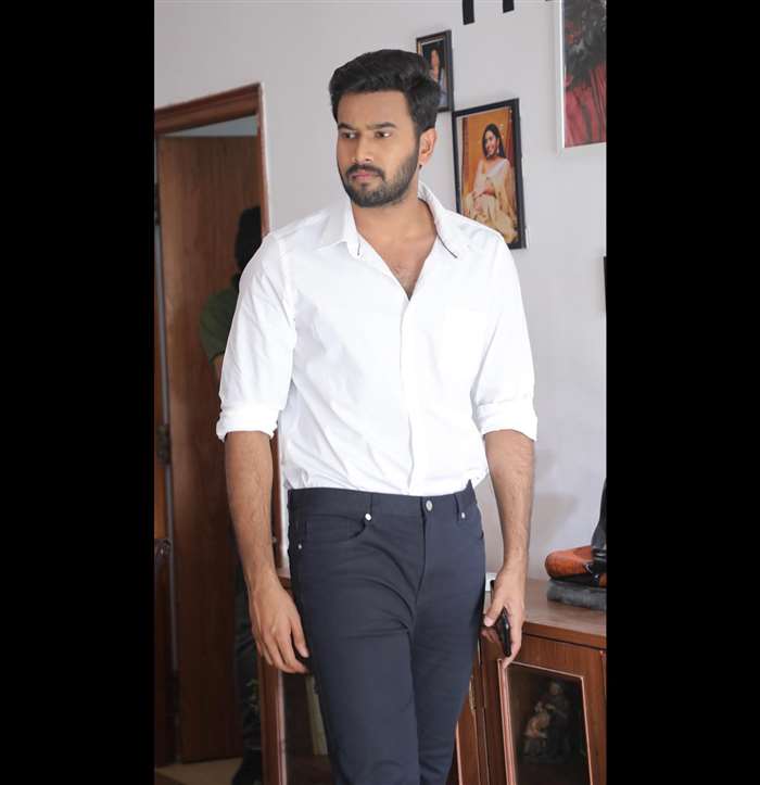 Rahul Vijay - Filmibeat