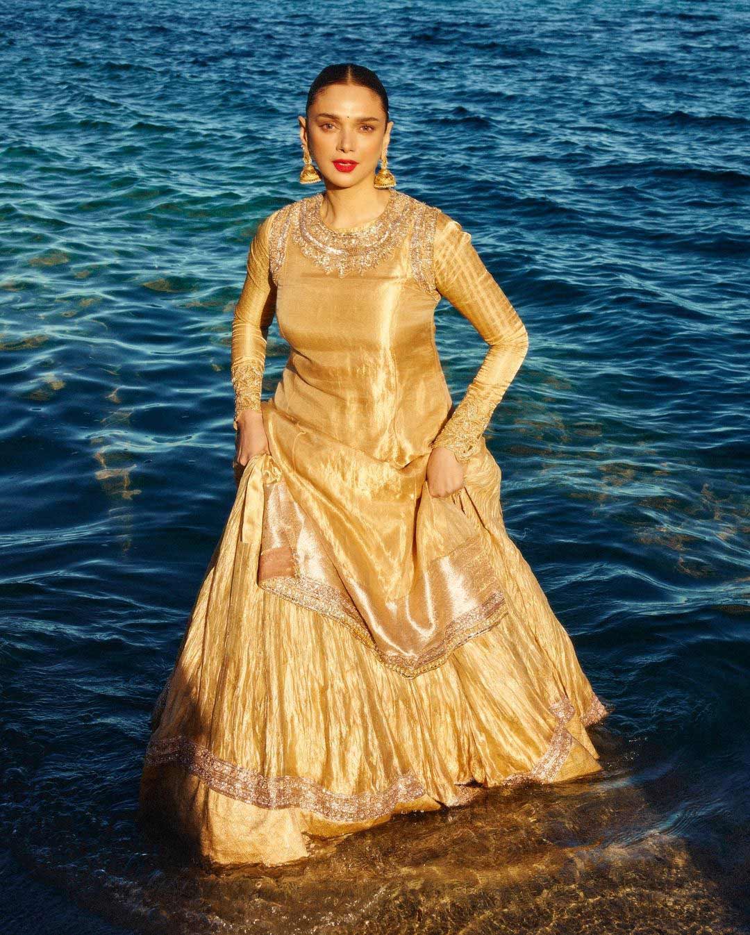 Aditi Rao Hydari Latest Pics | Aditi Rao Hydari Cannes Photos | Aditi ...