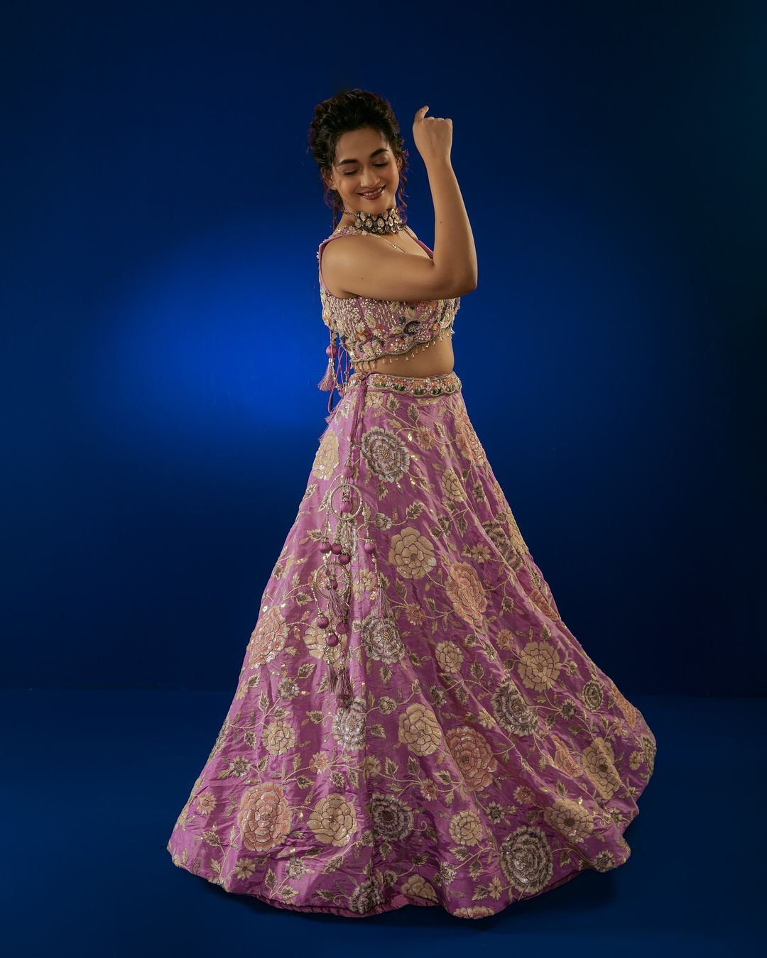 கீர்த்தி சுரேஷுக்கே செம டஃப் கொடுப்பாரு போல!.. காவ்யா அறிவுமணியின் கண் ...