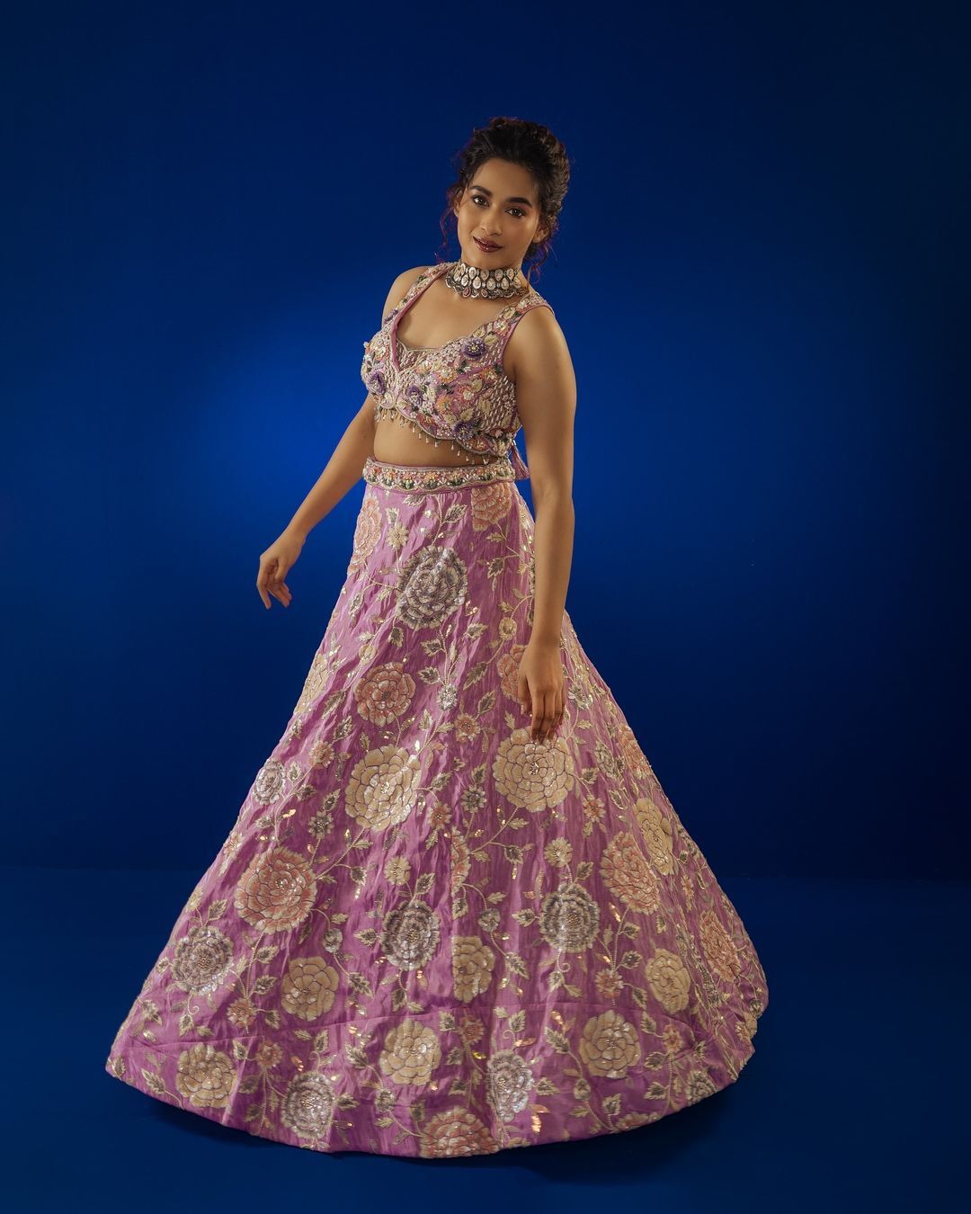 கீர்த்தி சுரேஷுக்கே செம டஃப் கொடுப்பாரு போல!.. காவ்யா அறிவுமணியின் கண் ...