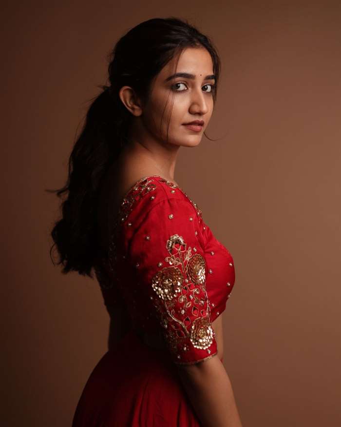 Neha Pathan Photos: Find Latest HD Images, Pictures, Stills & Pics ...