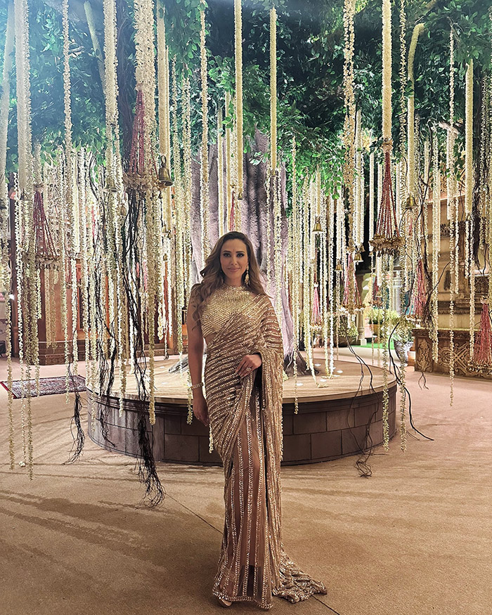 Birthday Special: 5 Times Iulia Vantur Rocked Indian Looks With Grace ...