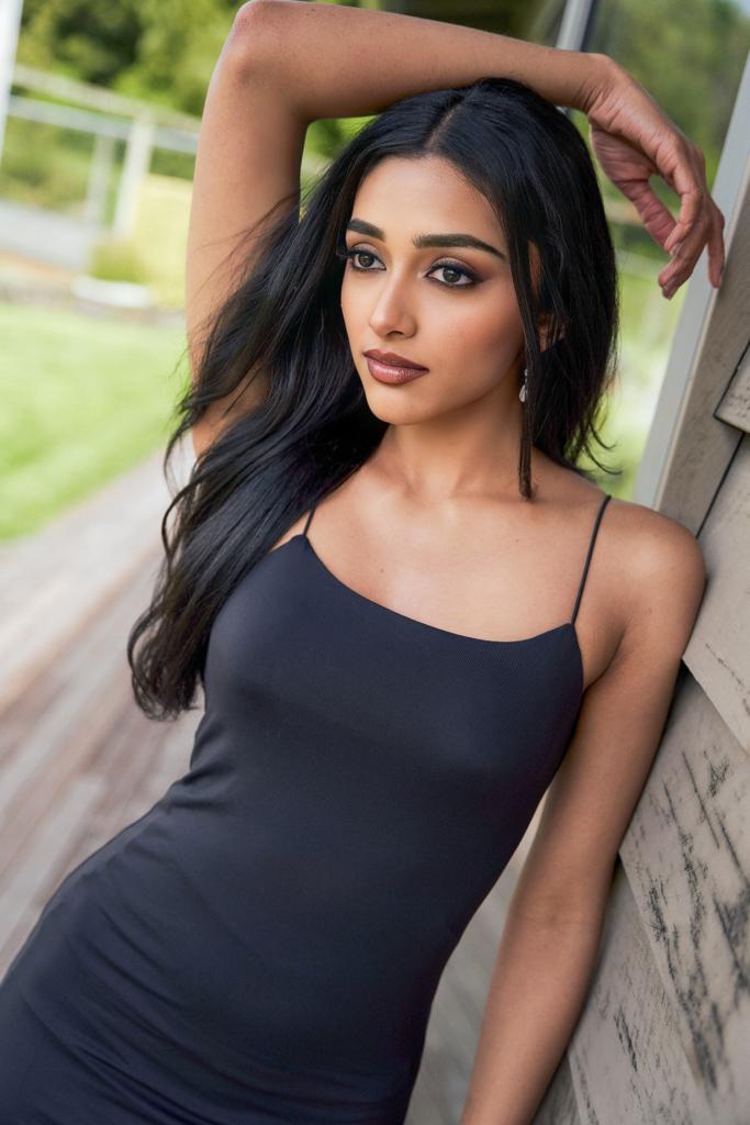 Preity Mukhundhan కన్నప్ప హీరోయిన్ ఓ రేంజ్‌లో గ్లామర్ ట్రీట్ | Preity ...