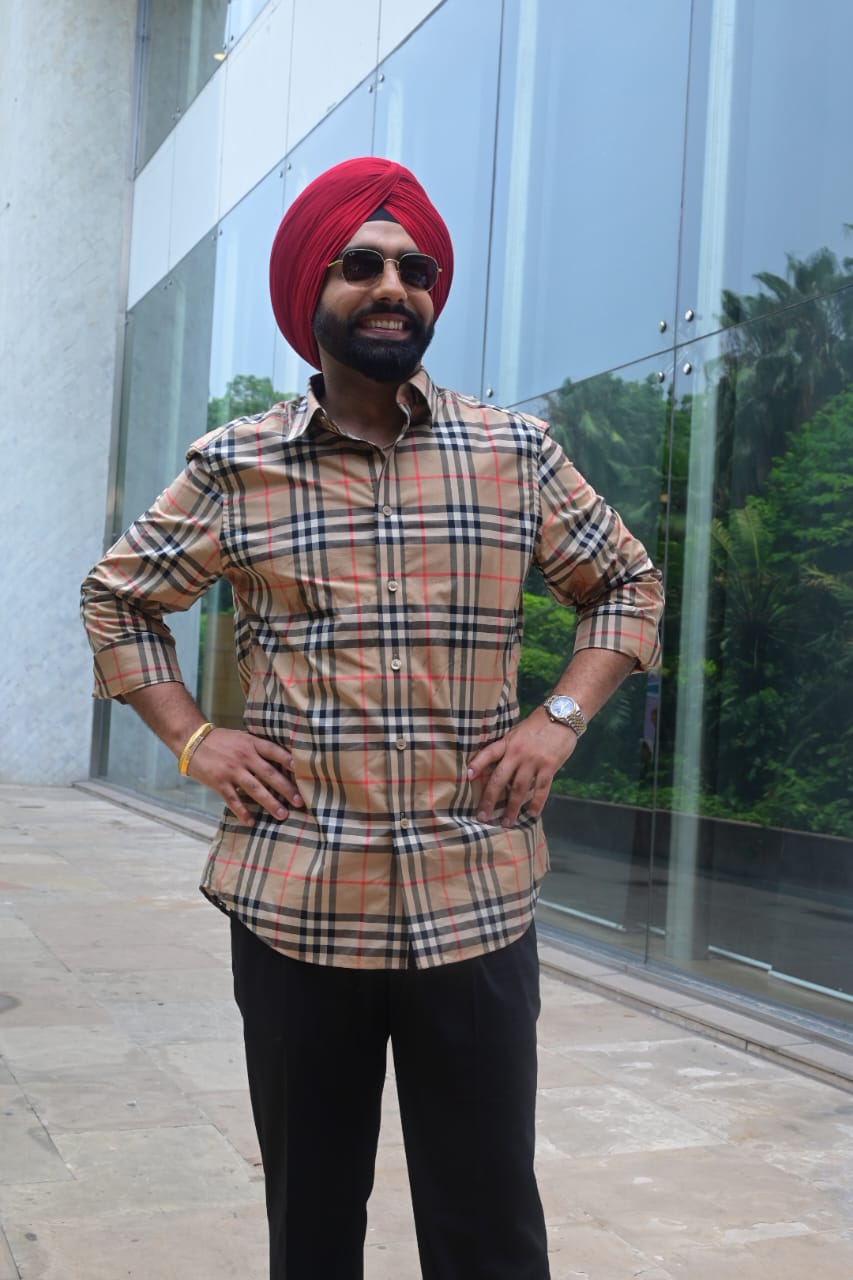 Bad Newzz Promotions | Bad Newzz Release Date | Bad Newzz Cast | Vicky ...