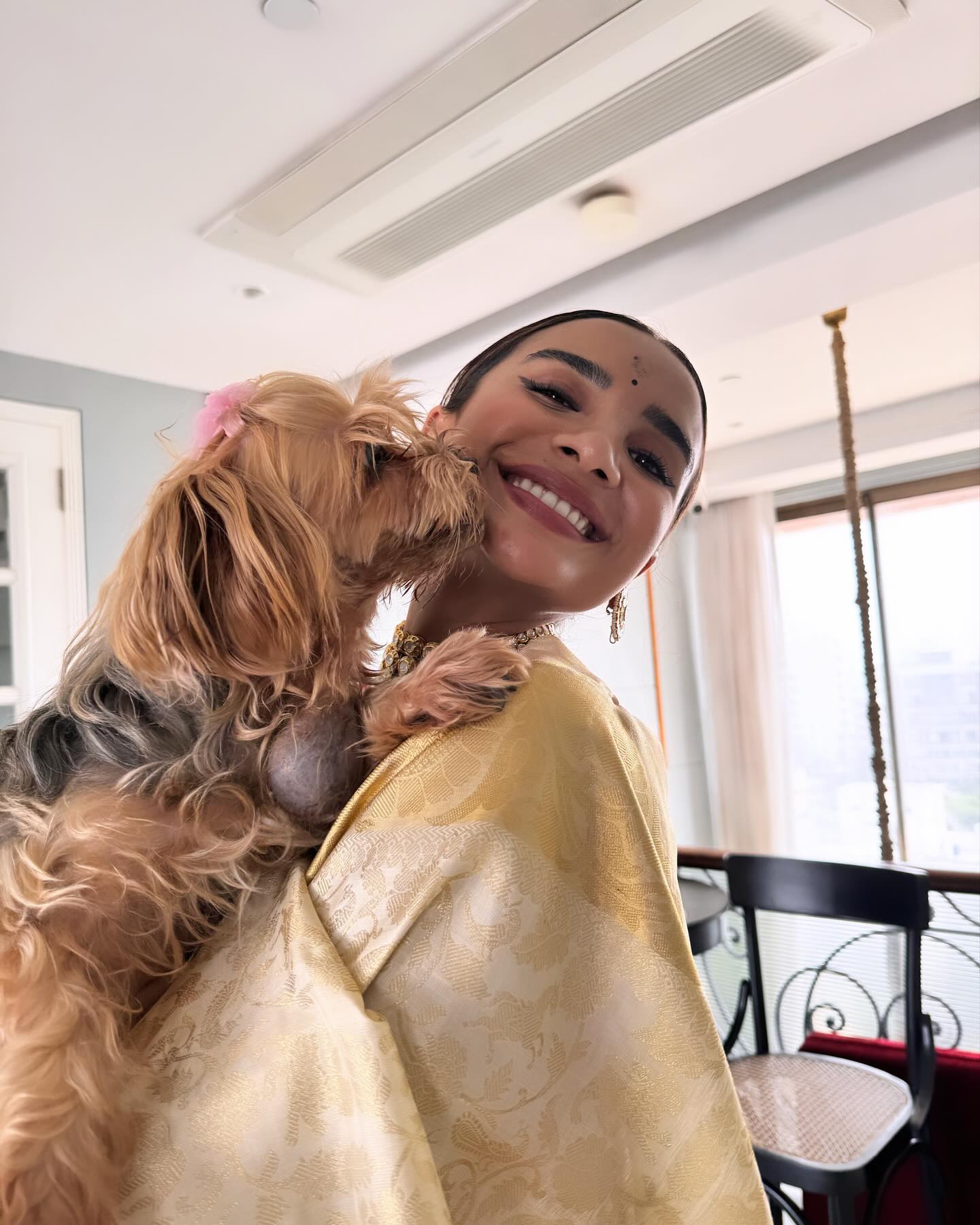 International Dog's Day 2024, Bollywood Celebrities And Their Dogs ...