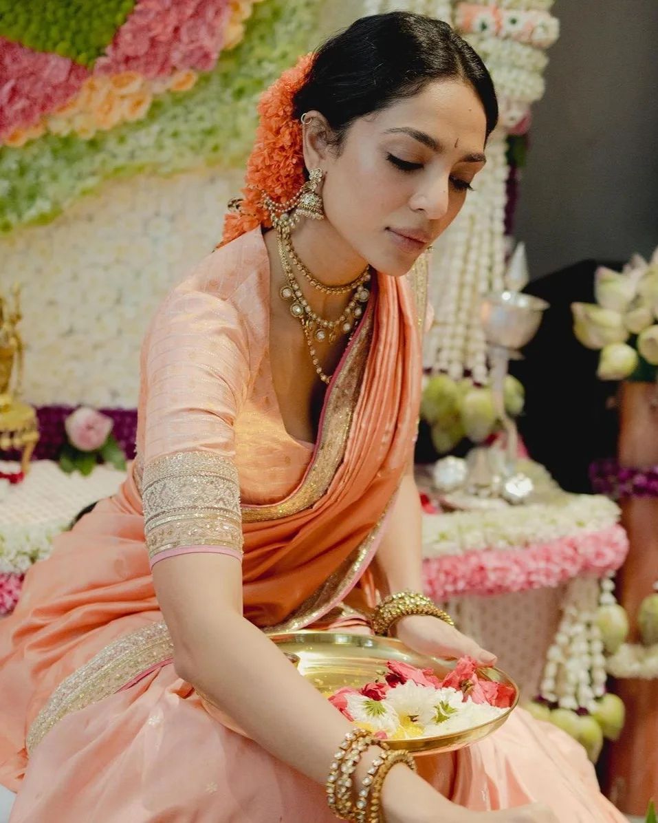 Sobhita Dhulipala Engagement Photos: బయటకు లీక్ కాని శోభితా ఎంగేజ్ ...