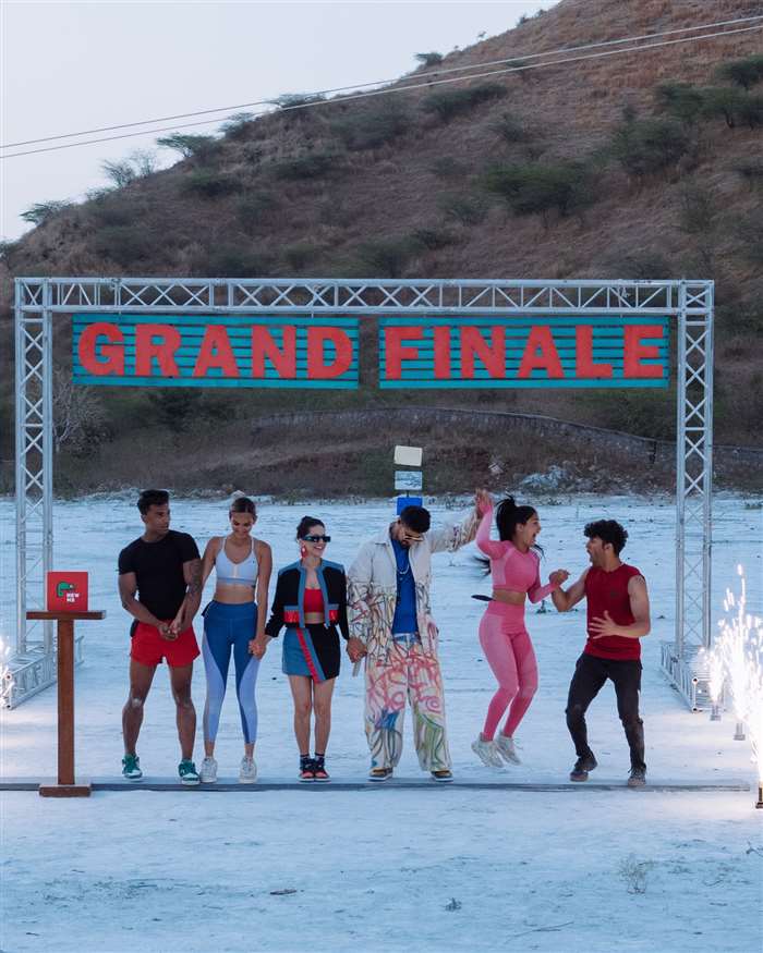 Jashwanth Bopanna Splitsvilla 15 Winner, Akriti Negi Splitsvilla 15 ...