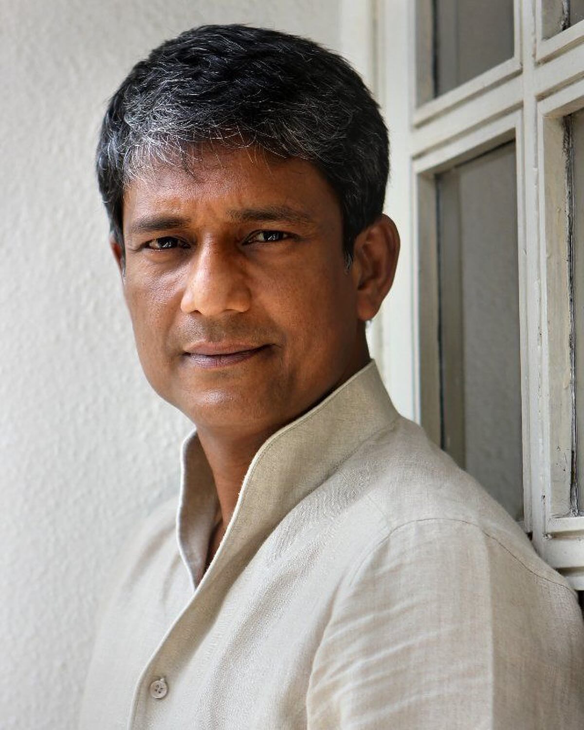 Ulajh Cast , Ulajh Cast Names & Photos , Ulajh Release Date , Ulajh ...