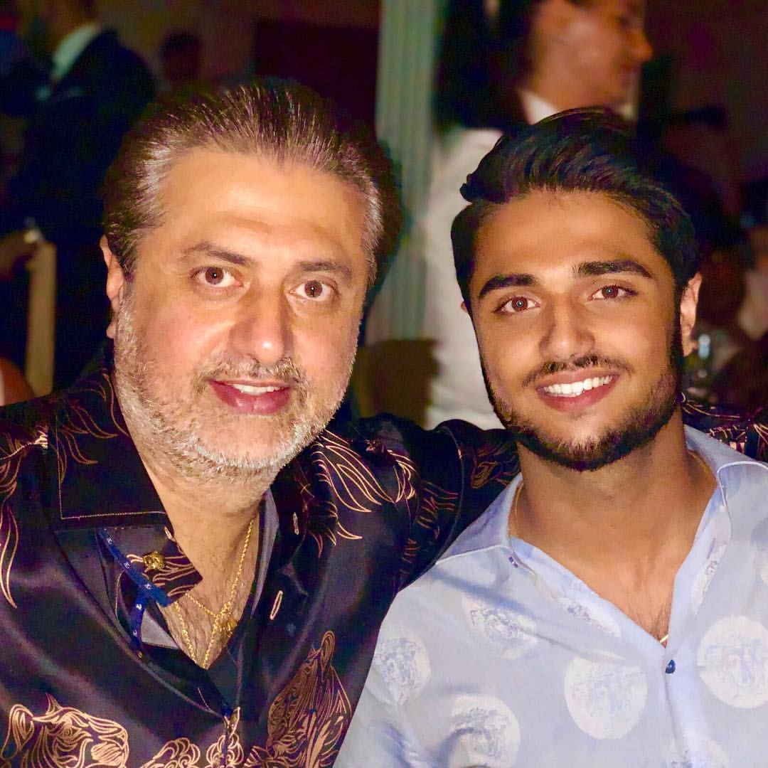 Who Is Kabir Bhalla , Kriti Sanon Boyfriend Photos , Kriti Sanon ...