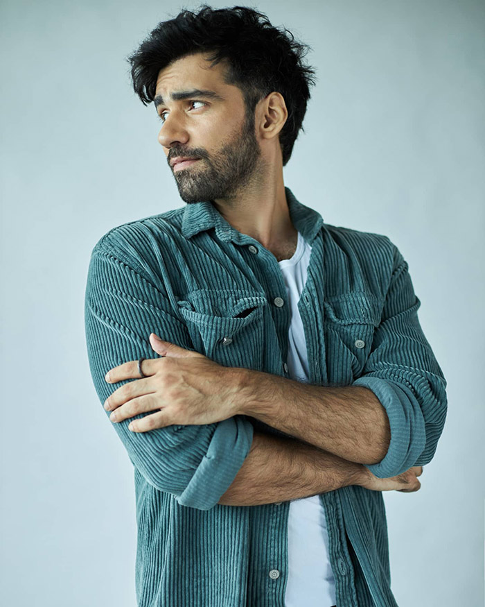 Avinash Tiwary's 5 Casual Looks That Prove He's a Style Icon - Filmibeat