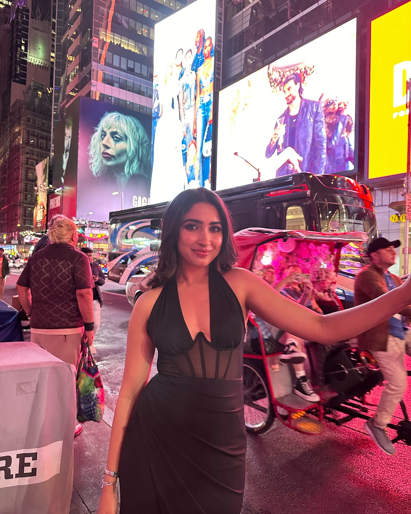 Sanya Iyer Times Square Photos, Sanya Iyer Latest Photos, Images ...