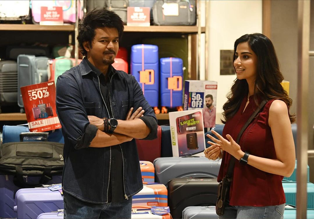 விஜய்க்கு எதுக்கு டீ ஏஜிங்.. GOATல யங் விஜய்யாக எப்படியெல்லாம் நடிச்சிருக்காரு பாருங்க ...