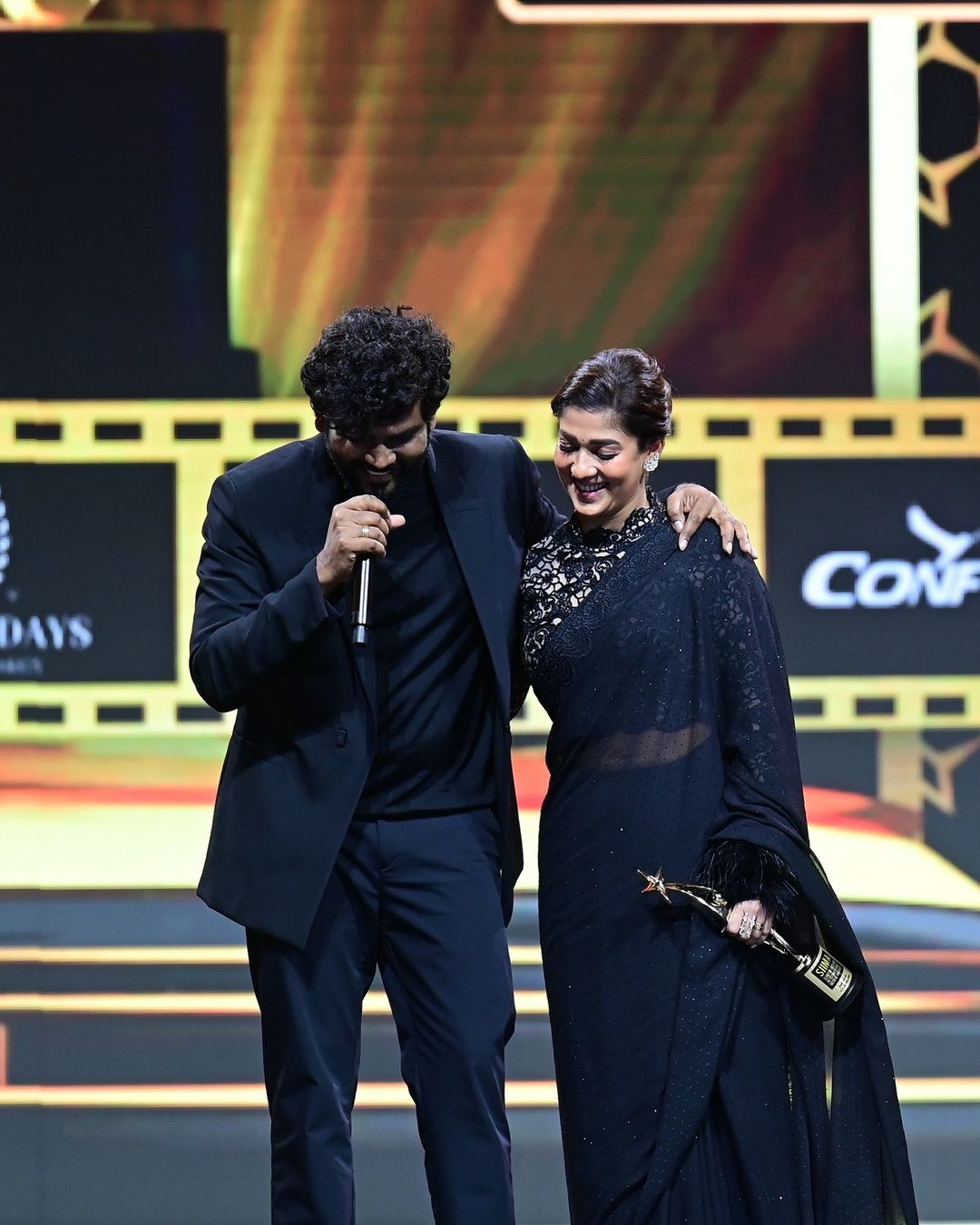 Nayanthara & Vignesh Shivan Romantic Pics From SIIMA 2024, Nayanthara ...