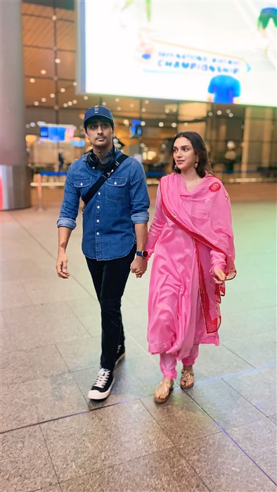 Aditi Rao Hydari & Siddharth Spotted First Time Post Marriage, Aditi ...