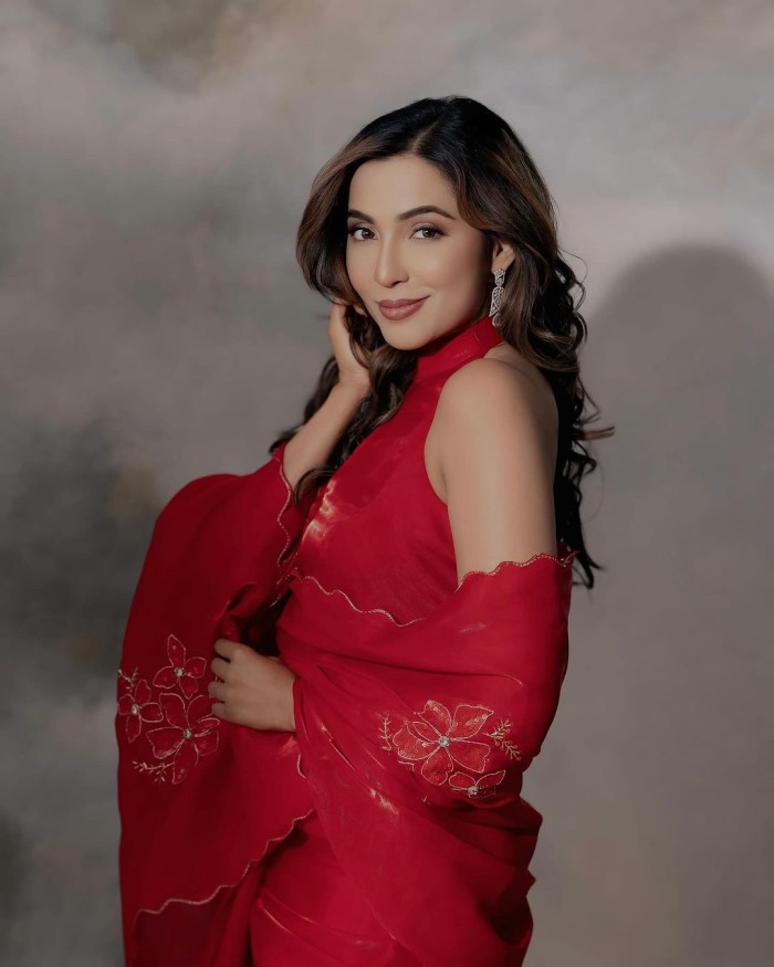 Parvati Venugopal Nair Latest Photos, Parvati Venugopal Nair Saree Pics ...