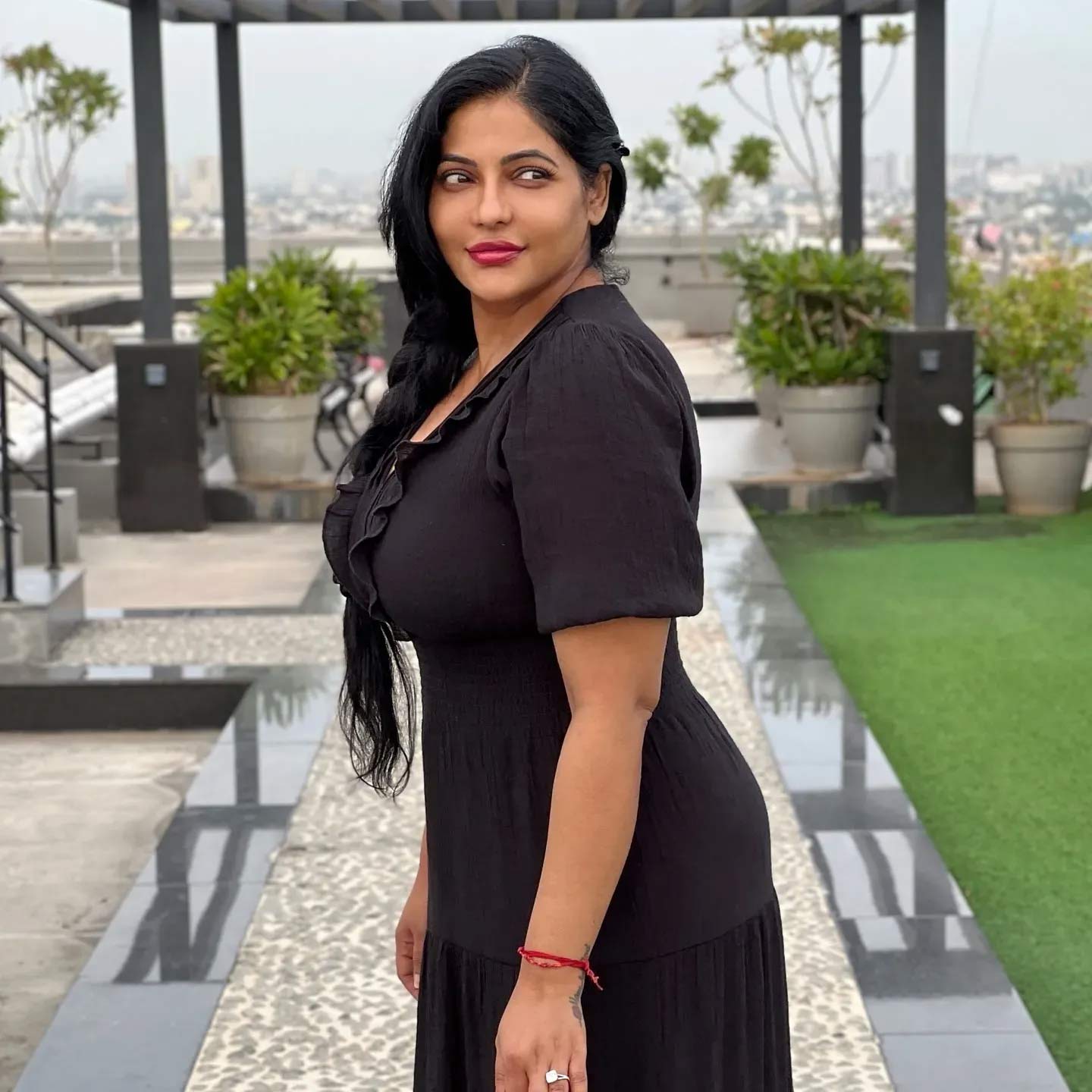 Reshma Pasupuleti’s Stunning Gym Photoshoot: A Fitness Icon in the Making - Filmibeat