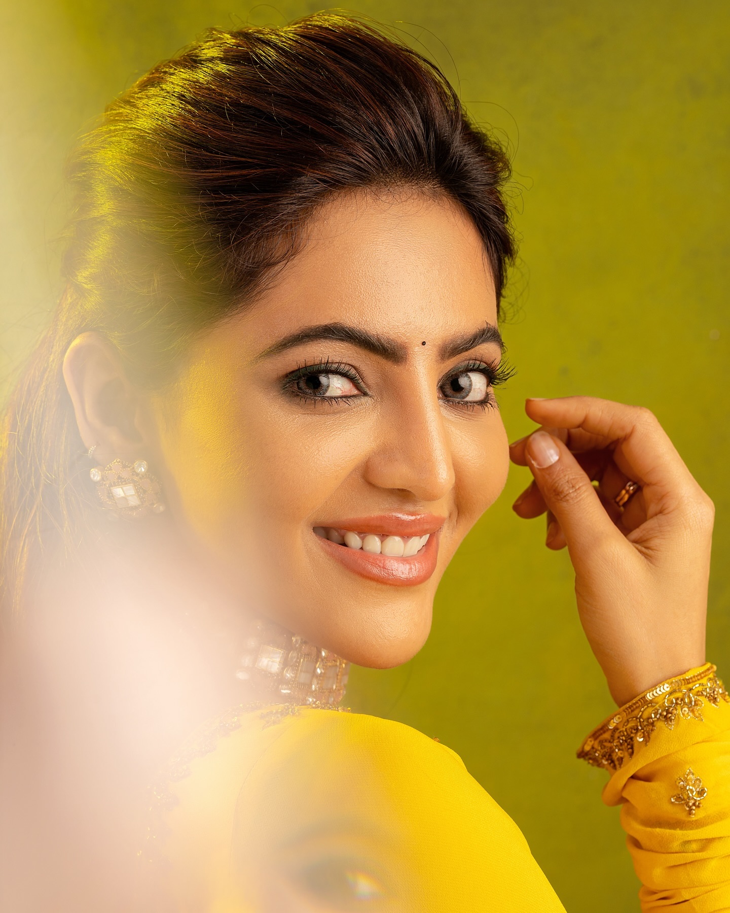 Athulyaa Ravi Spreads Diwali Festive Joy in Traditional Outfit - Filmibeat