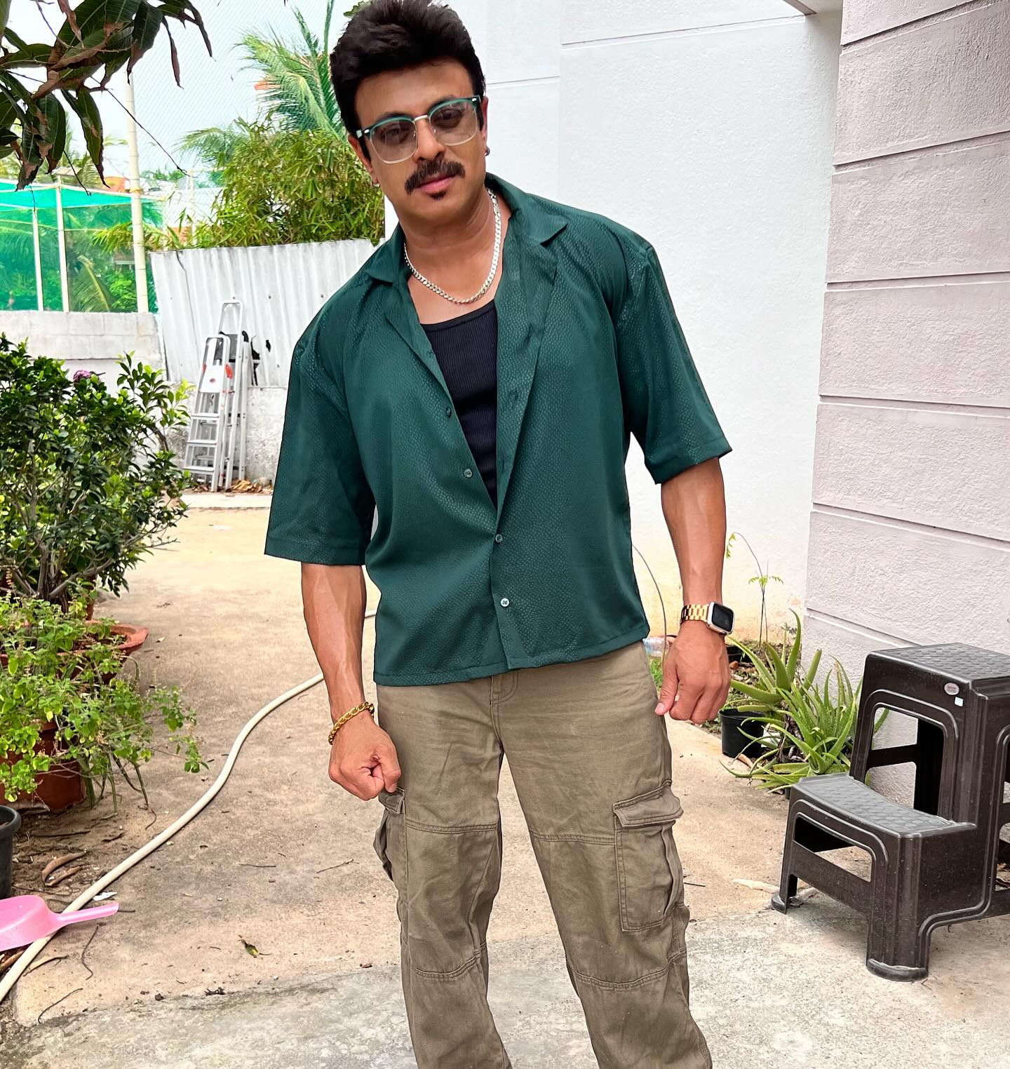 Riyaz Khan Bigg Boss 8 Tamil Contestant | Who Is Riyaz Khan| Riyaz Khan ...