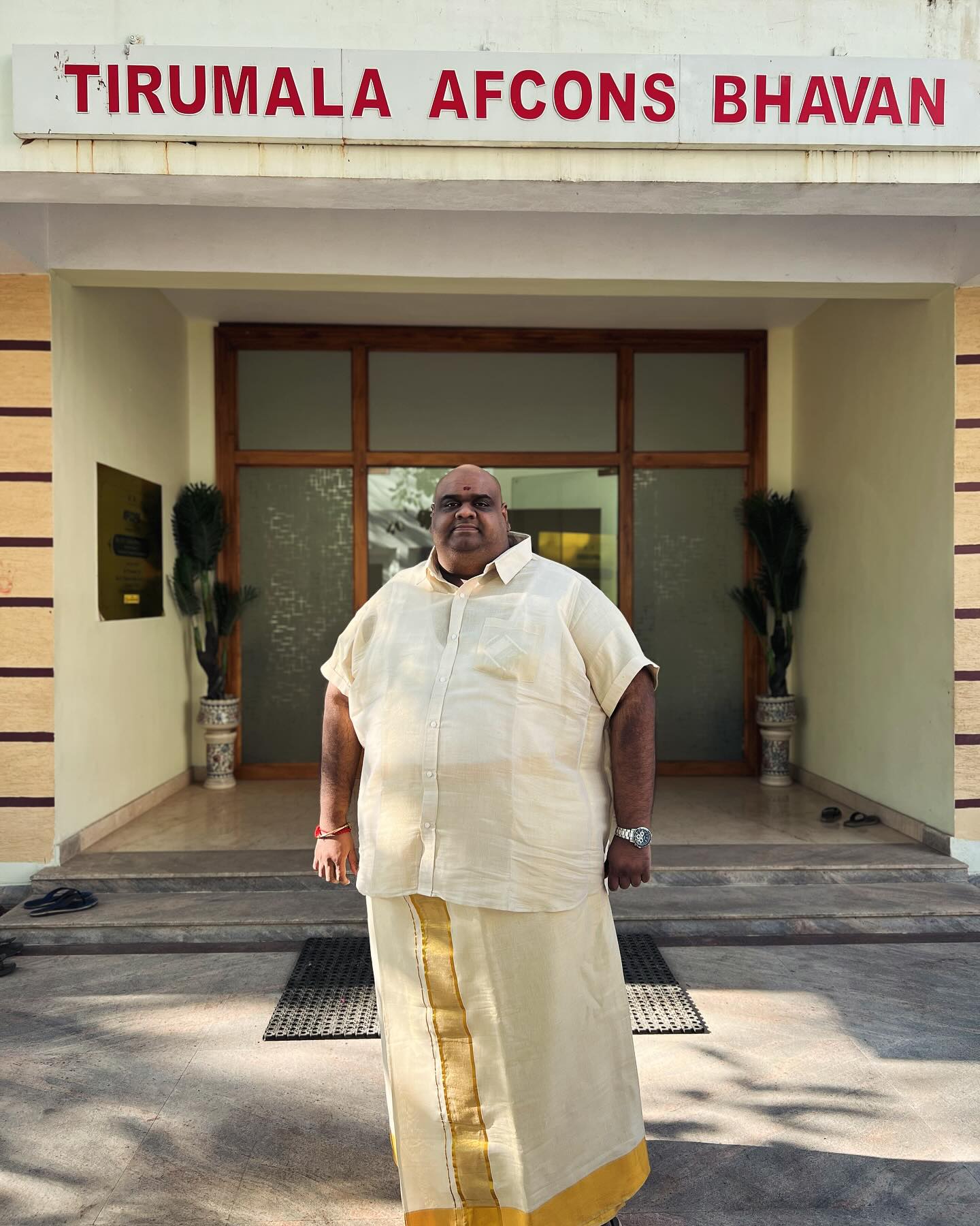 Ravinder Chandrasekar Bigg Boss Tamil Contestant | Ravinder ...