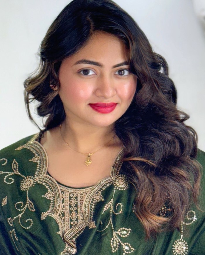 Bigg Boss Tamil Season 8 Wild Card Entry Shalin Zoya: Photos, Age ...