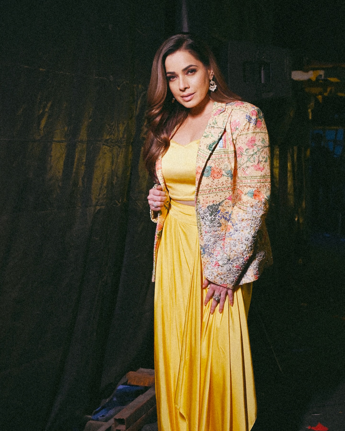 Neelam Kothari Biography, Age | Neelam Kothari Net Worth | Neelam ...