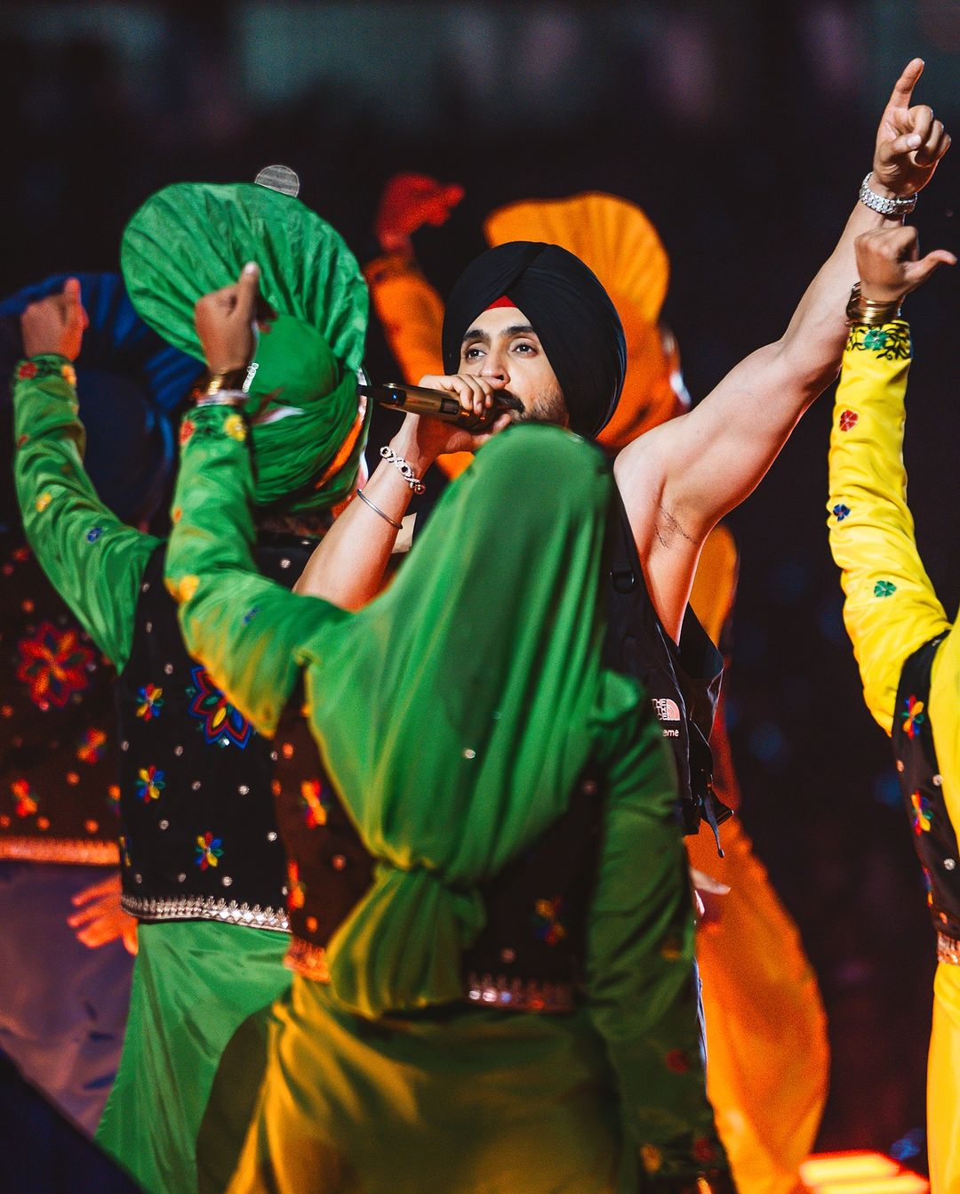 Diljit Dosanjh: Photos Age, Net Worth, Family, Lifestyle, Properties ...