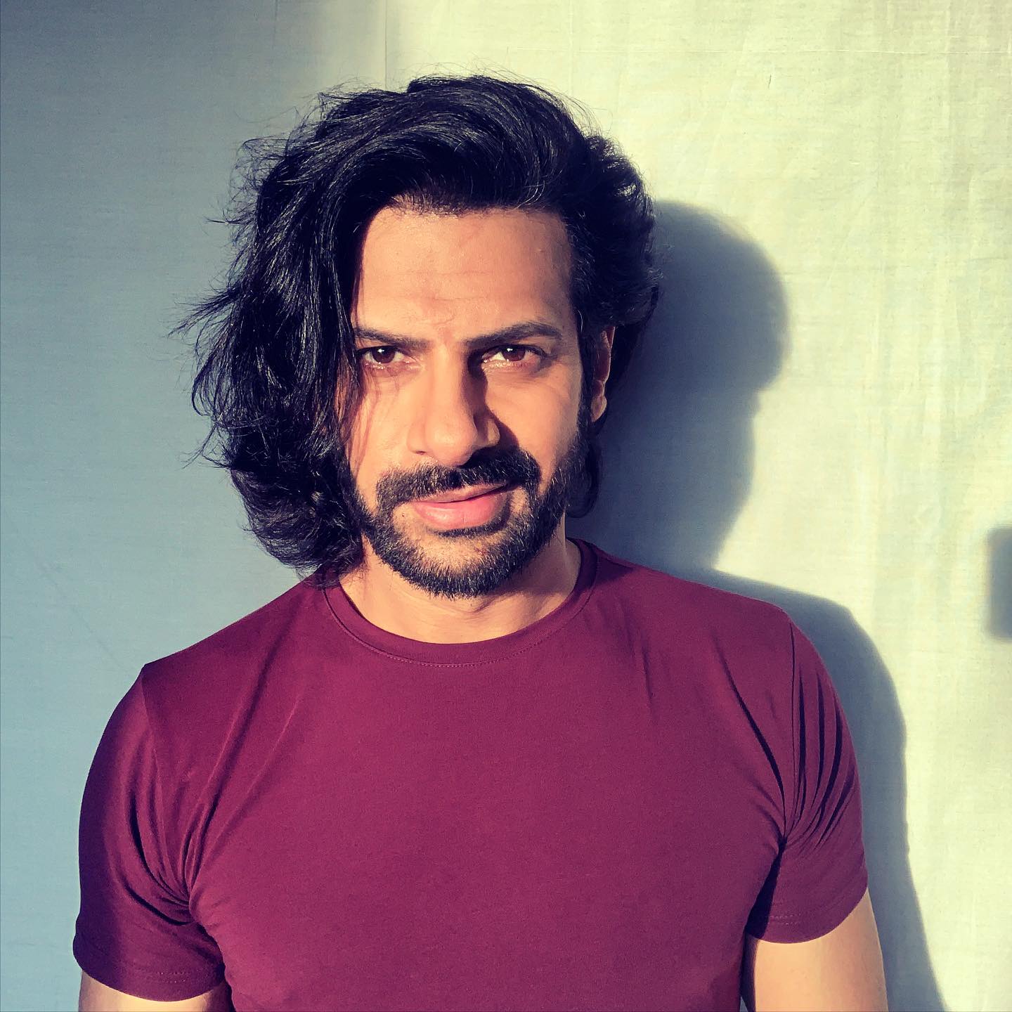 Karan Veer Mehra Photos: Find Latest HD Images, Pictures, Stills & Pics ...