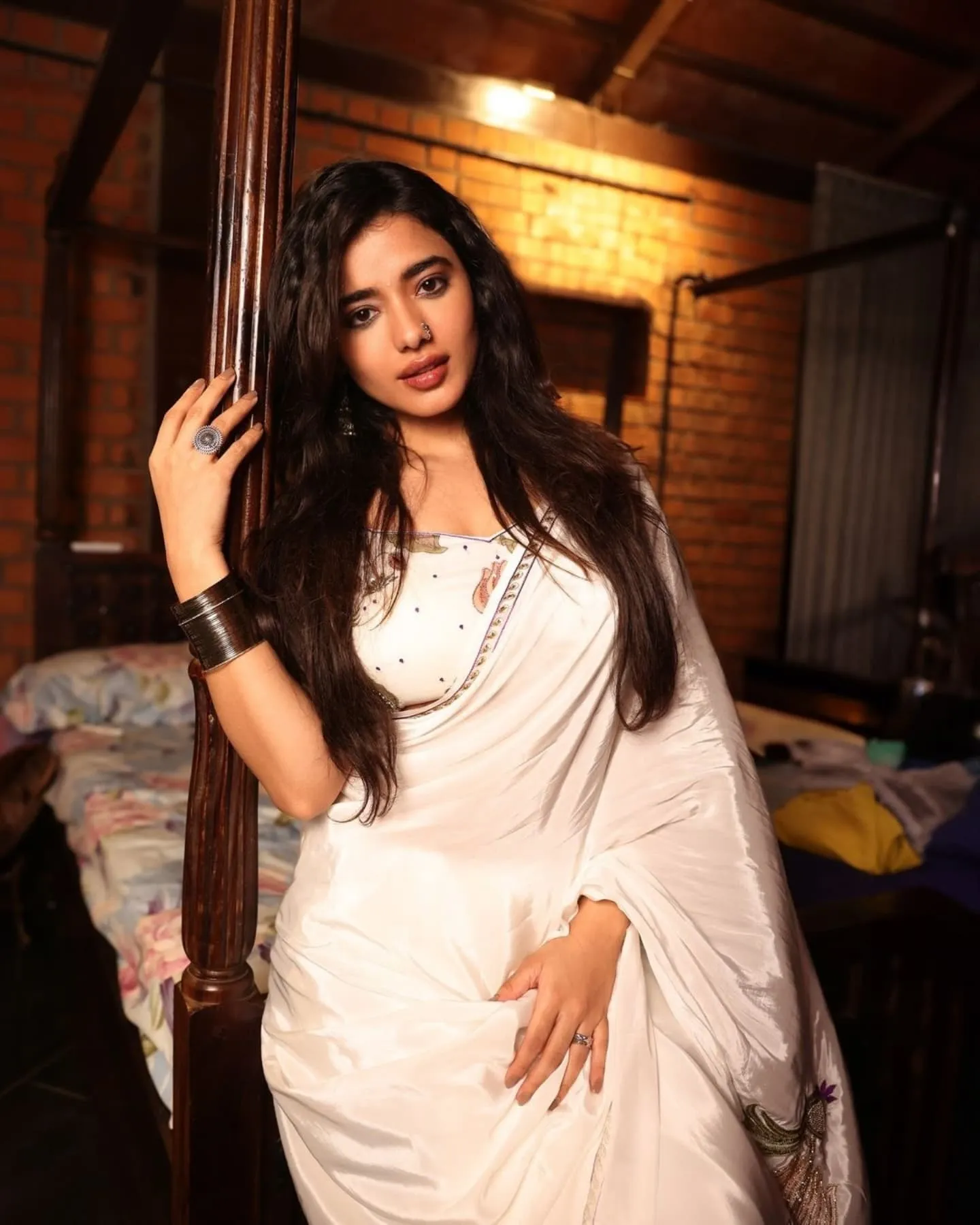 Kate Sharma: Photos, Age, Biography, Family, Movies, Education, and ...