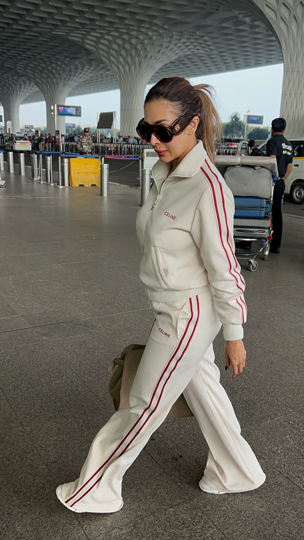 Malaika Arora Turns Heads With Stylish Airport Look Amidst Arjun Kapoor Confirming The Breakup ...