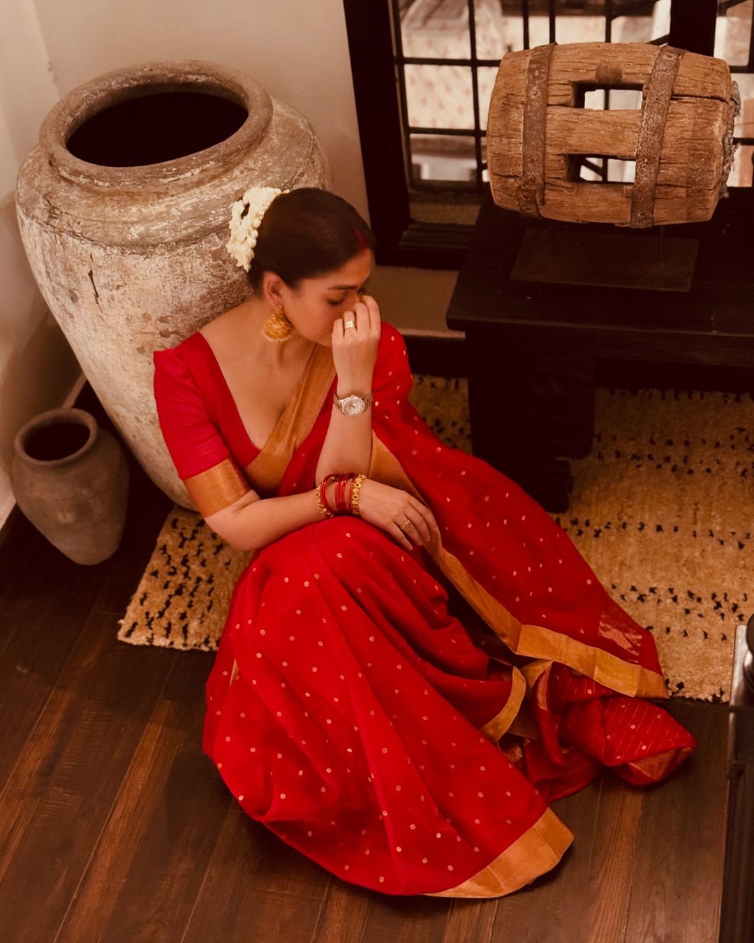 Nayanthara: நவராத்திரி கொலுவாக மாறிய நயன்தாரா.. இன்ச் இன்சா பார்த்து ...