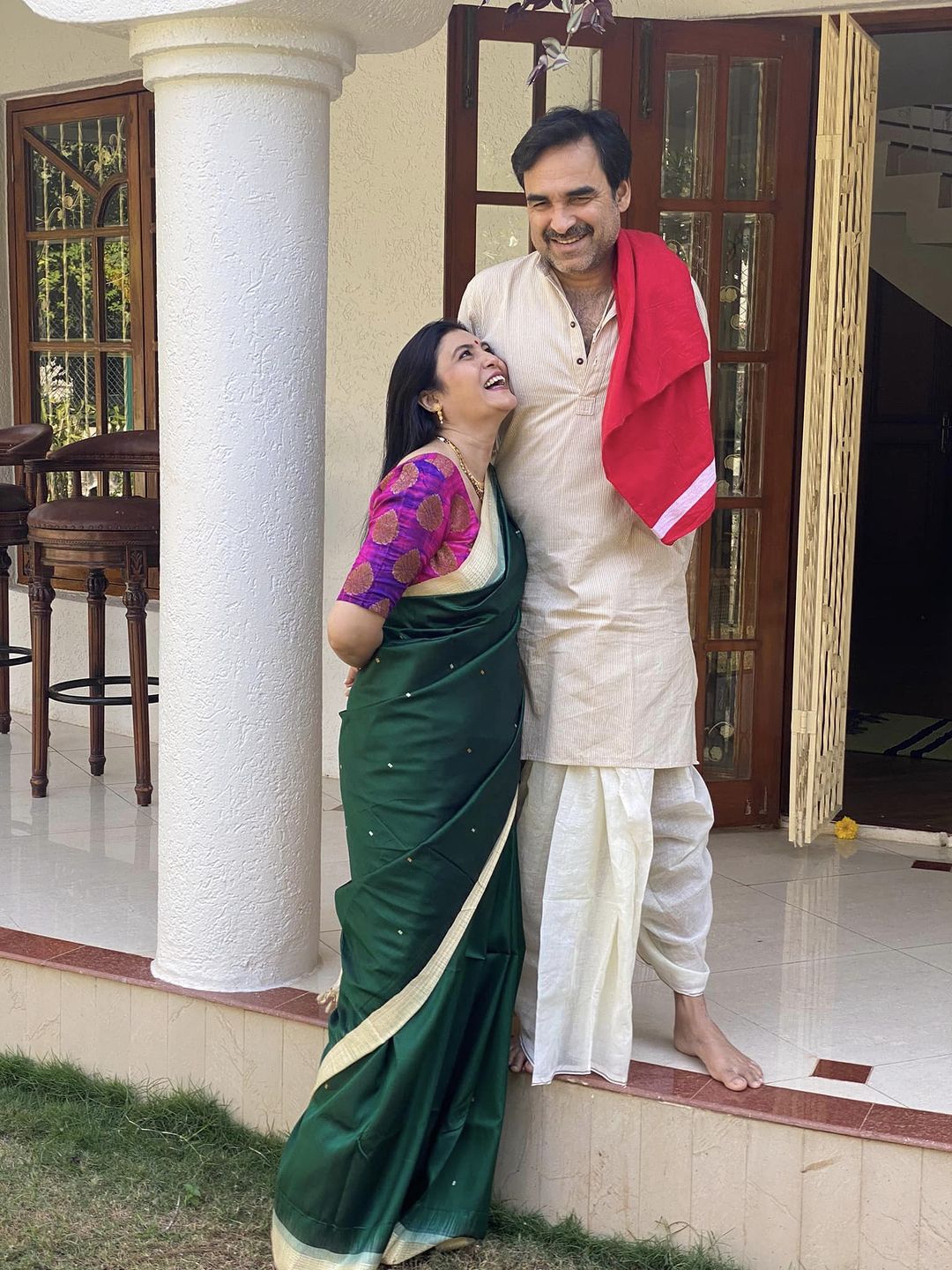 Pankaj Tripathi | Pankaj Tripathi And Mridula Lovestory | Pankaj ...