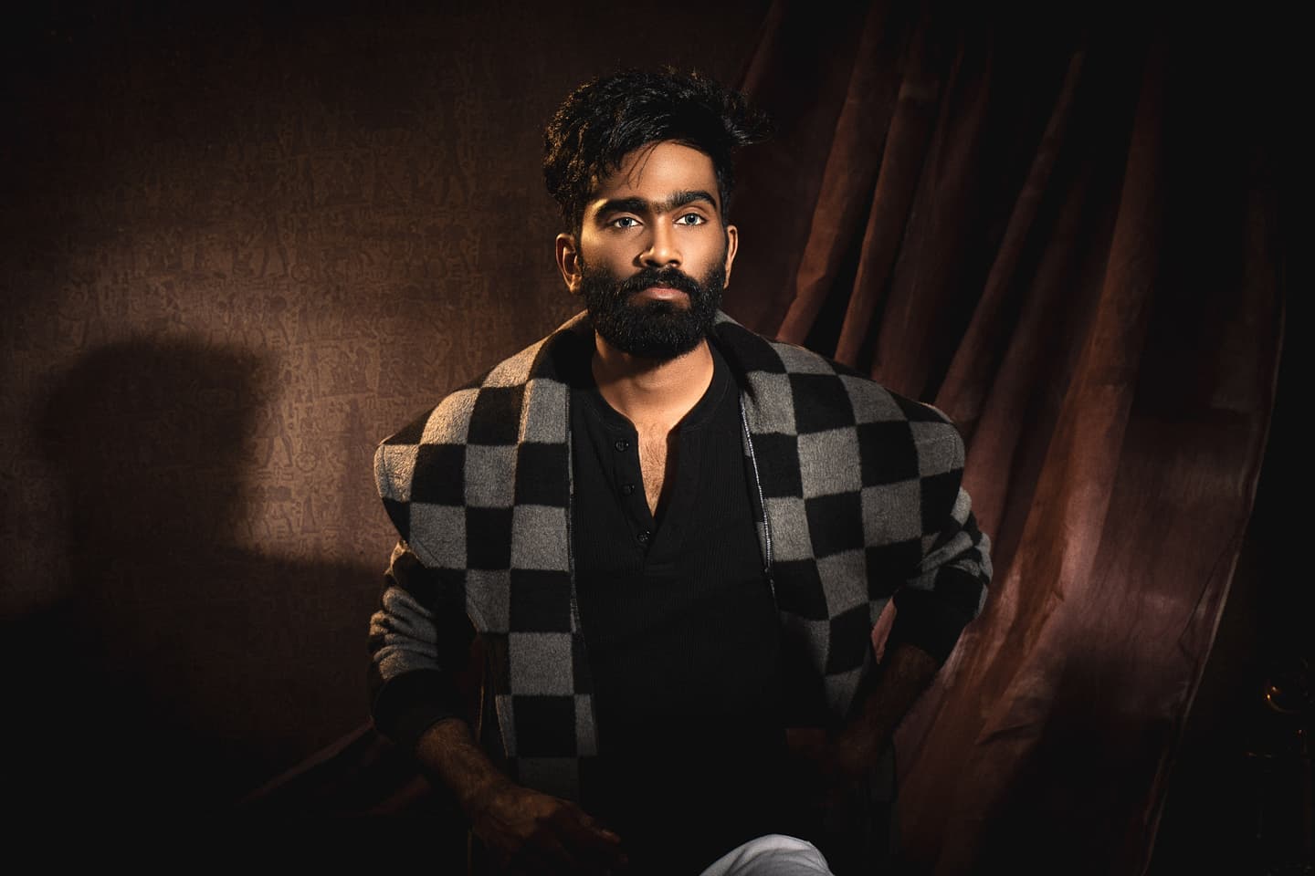 Pradeep Ranganathan Photos: Find Latest HD Images, Pictures, Stills ...